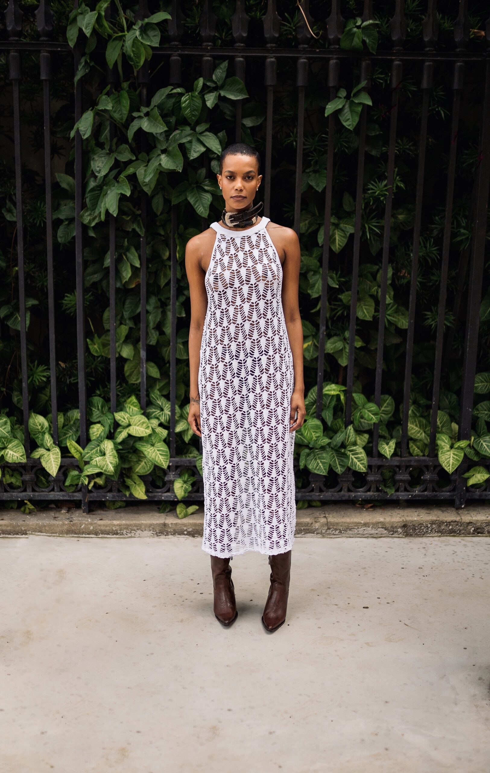 What Shoes To Wear With A White Lace Dress? 10 Stylish Ideas