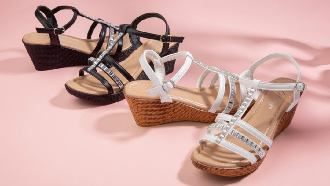 15 Outdated Shoe Trends Fashion Experts Say to Skip in 2025